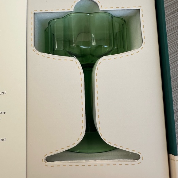 Other | Official Palm Royale Apple Tv Pr Gift Box Hat Sunglasses Glass ...